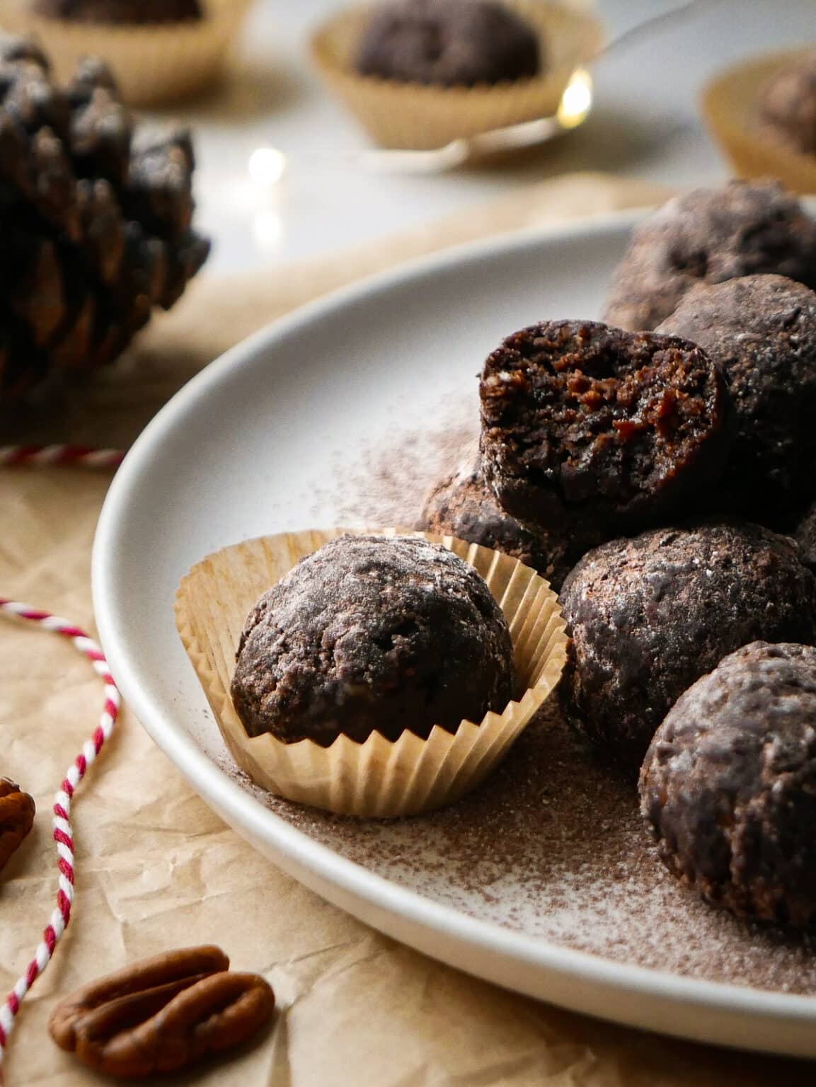 Traditional Rum Balls - Gastronotherapy